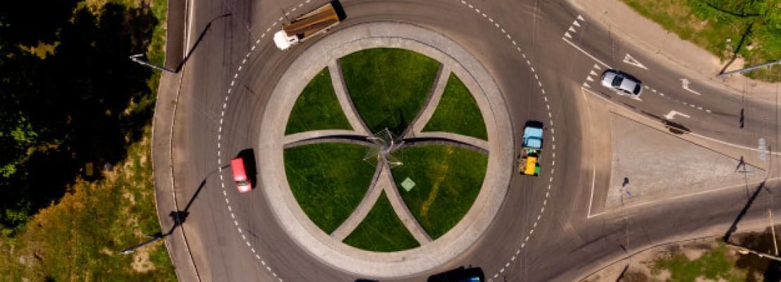 Ken jij het verschil tussen een rondpunt en een rotonde?